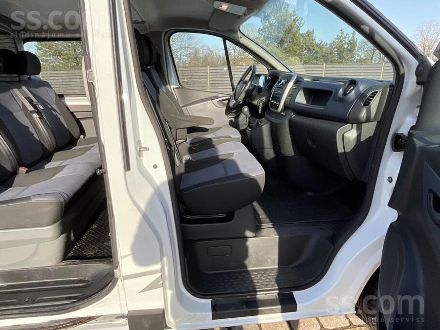 Balts Opel Vivaro 2015 Cēsis, ar dzinēja tilpumu 1.60 L un nobraukumu 148 tūkst. km par 12100 €, foto 8 vietnē AUTOMOTO.COM.LV