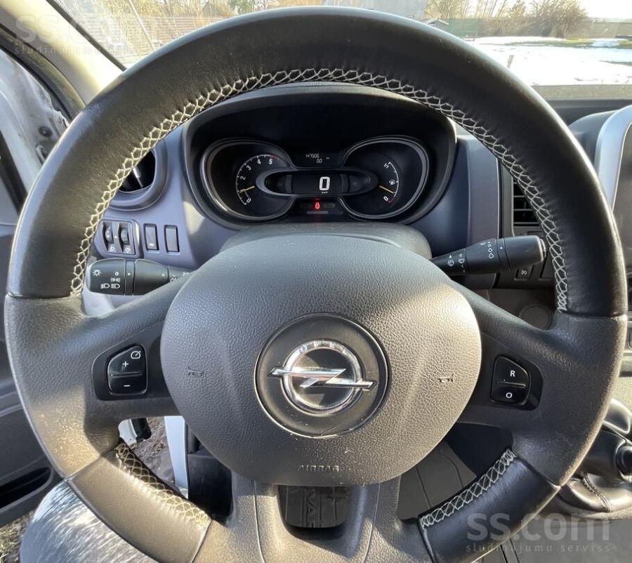 Balts Opel Vivaro 2015 Cēsis, ar dzinēja tilpumu 1.60 L un nobraukumu 148 tūkst. km par 12100 €, foto 10 vietnē AUTOMOTO.COM.LV