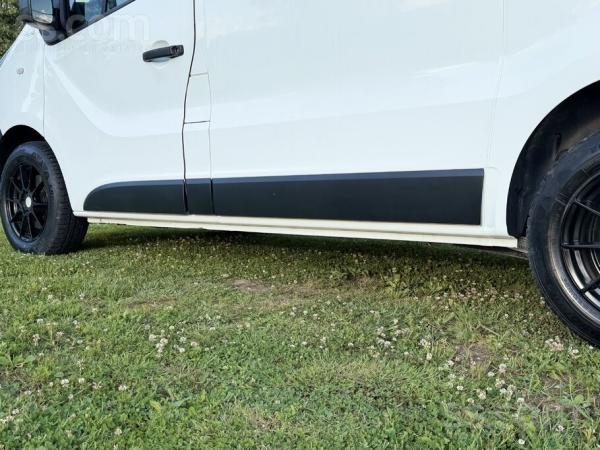 Balts Opel Vivaro 2015 Jelgava, ar dzinēja tilpumu 1.60 L un nobraukumu 221 tūkst. km par 8800 €, foto 7 vietnē AUTOMOTO.COM.LV