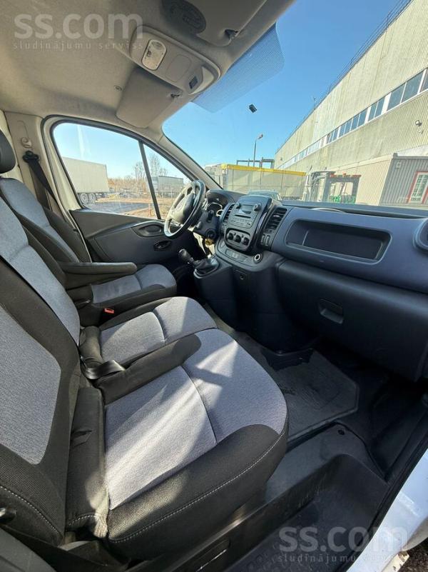 White Opel Vivaro 2015 in Riga, with an engine capacity of 1.60 L and mileage of 356 thousand km for 8220 €, photo 5 on AUTOMOTO.COM.LV