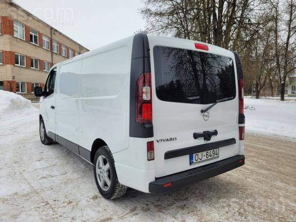 Opel Vivaro 2015 in Ogre on AUTOMOTO.COM.LV White Opel Vivaro 2015 in Ogre, with an engine capacity of 1.60 L and mileage of 247 thousand km for 7770 β¬, photo 5 on AUTOMOTO.COM.LV