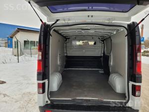 White Opel Vivaro 2015 in Ogre, with an engine capacity of 1.60 L and mileage of 247 thousand km for 7770 €, photo 11 on AUTOMOTO.COM.LV