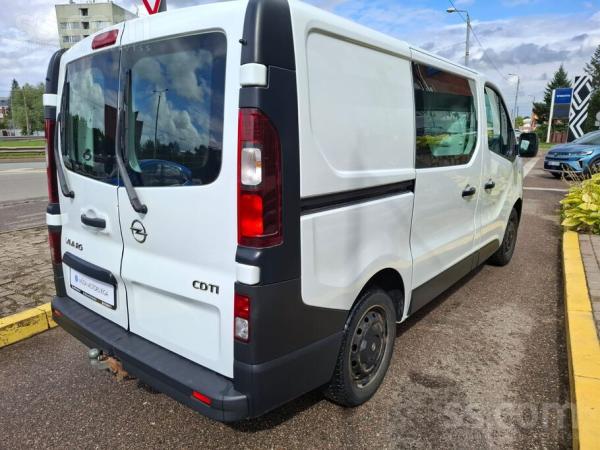 Balts Opel Vivaro 2016 Rīga, ar dzinēja tilpumu 1.60 L un nobraukumu 235 tūkst. km par 5500 €, foto 3 vietnē AUTOMOTO.COM.LV
