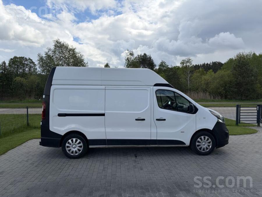 Balts Opel Vivaro 2016 Rīga, ar dzinēja tilpumu 1.60 L un nobraukumu 133 tūkst. km par 7800 €, foto 4 vietnē AUTOMOTO.COM.LV