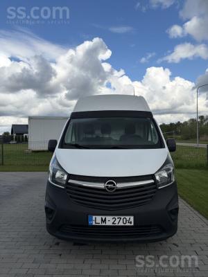 Balts Opel Vivaro 2016 Rīga, ar dzinēja tilpumu 1.60 L un nobraukumu 133 tūkst. km par 7800 €, foto 5 vietnē AUTOMOTO.COM.LV