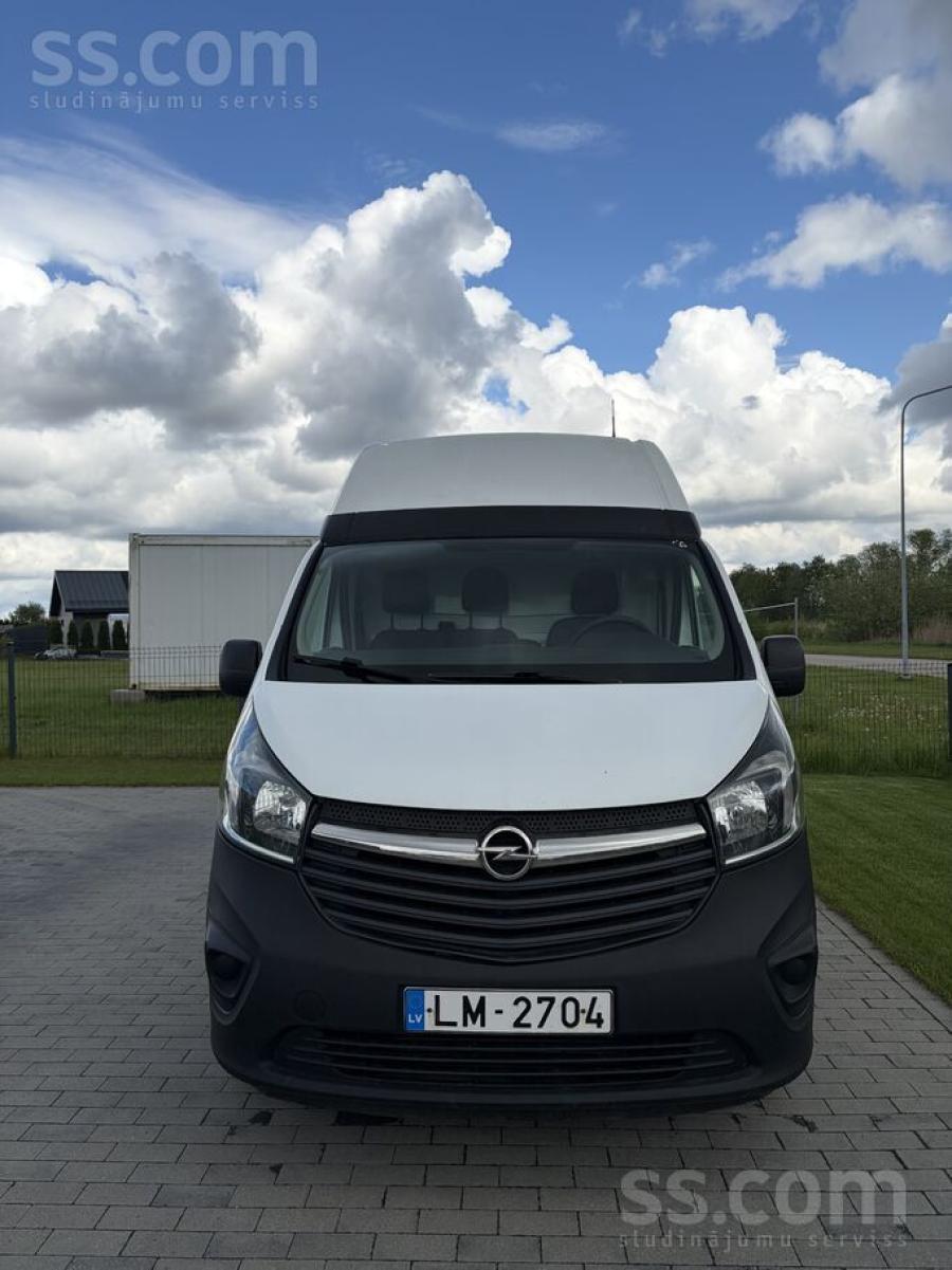 Balts Opel Vivaro 2016 Rīga, ar dzinēja tilpumu 1.60 L un nobraukumu 133 tūkst. km par 7800 €, foto 5 vietnē AUTOMOTO.COM.LV