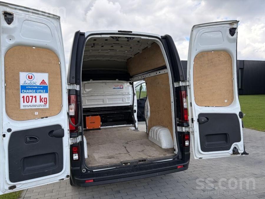Balts Opel Vivaro 2016 Rīga, ar dzinēja tilpumu 1.60 L un nobraukumu 133 tūkst. km par 7800 €, foto 7 vietnē AUTOMOTO.COM.LV