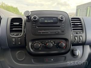 Balts Opel Vivaro 2016 Rīga, ar dzinēja tilpumu 1.60 L un nobraukumu 133 tūkst. km par 7800 €, foto 9 vietnē AUTOMOTO.COM.LV