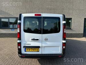 Balts Opel Vivaro 2016 Tukums, ar dzinēja tilpumu 1.60 L un nobraukumu 120 tūkst. km par 10950 €, foto 17 vietnē AUTOMOTO.COM.LV