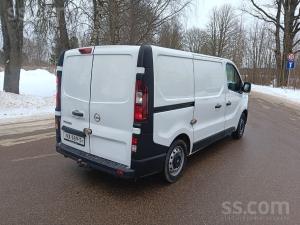 Balts Opel Vivaro 2016 Ogre, ar dzinēja tilpumu 1.60 L un nobraukumu 143 tūkst. km par 9000 €, foto 6 vietnē AUTOMOTO.COM.LV
