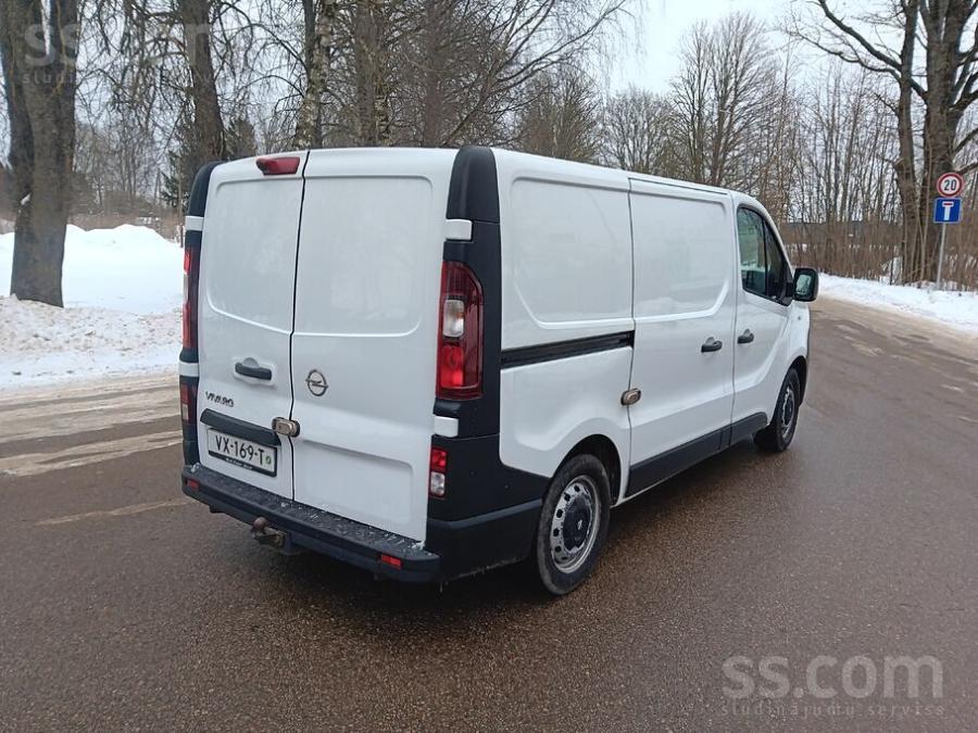 Balts Opel Vivaro 2016 Ogre, ar dzinēja tilpumu 1.60 L un nobraukumu 143 tūkst. km par 9000 €, foto 6 vietnē AUTOMOTO.COM.LV