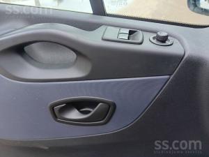 Balts Opel Vivaro 2016 Ogre, ar dzinēja tilpumu 1.60 L un nobraukumu 143 tūkst. km par 9000 €, foto 14 vietnē AUTOMOTO.COM.LV