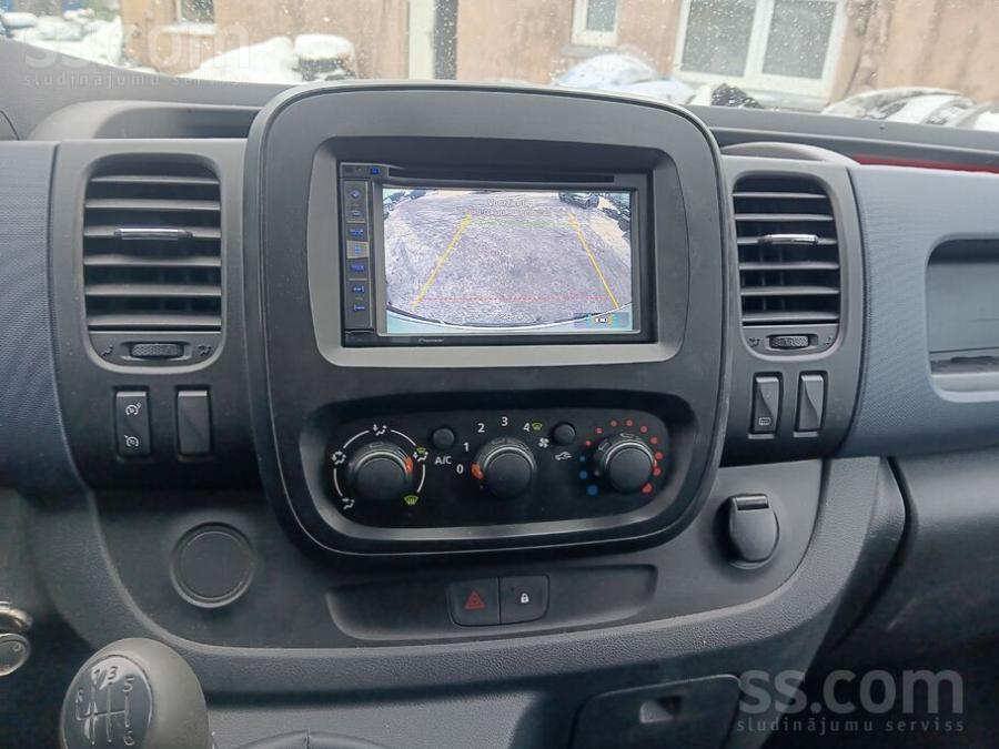 Balts Opel Vivaro 2016 Ogre, ar dzinēja tilpumu 1.60 L un nobraukumu 143 tūkst. km par 9000 €, foto 17 vietnē AUTOMOTO.COM.LV