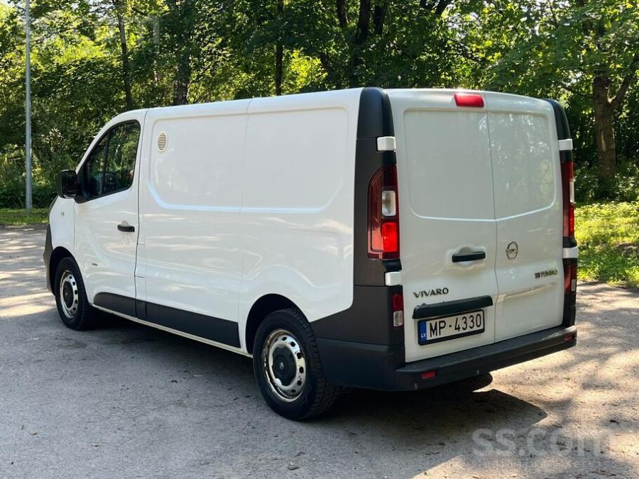 White Opel Vivaro 2016 in Riga, with an engine capacity of 1.60 L and mileage of 0 thousand km for 8799 €, photo 4 on AUTOMOTO.COM.LV