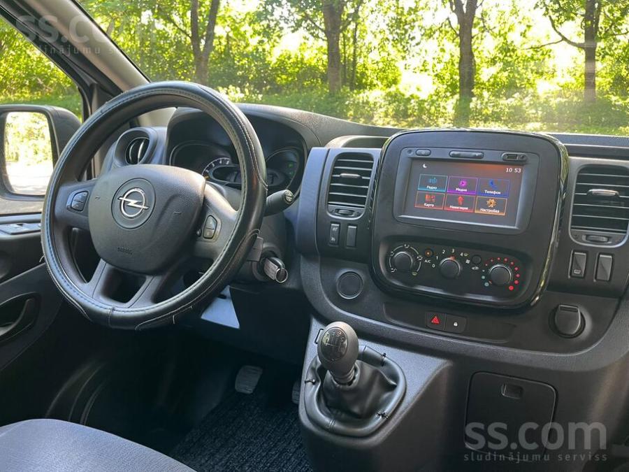 White Opel Vivaro 2016 in Riga, with an engine capacity of 1.60 L and mileage of 0 thousand km for 8799 €, photo 11 on AUTOMOTO.COM.LV