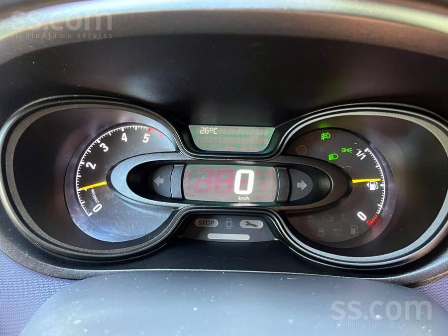 White Opel Vivaro 2016 in Riga, with an engine capacity of 1.60 L and mileage of 0 thousand km for 8799 €, photo 13 on AUTOMOTO.COM.LV