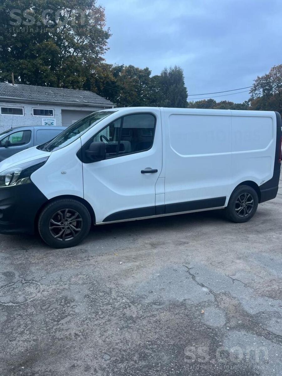Balts Opel Vivaro 2016 Rīga, ar dzinēja tilpumu 1.60 L un nobraukumu 259 tūkst. km par 7750 €, foto 1 vietnē AUTOMOTO.COM.LV