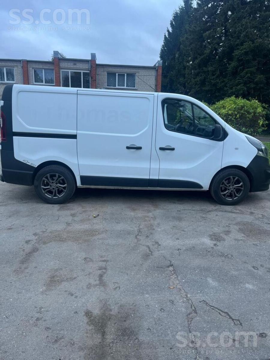 Balts Opel Vivaro 2016 Rīga, ar dzinēja tilpumu 1.60 L un nobraukumu 259 tūkst. km par 7750 €, foto 4 vietnē AUTOMOTO.COM.LV