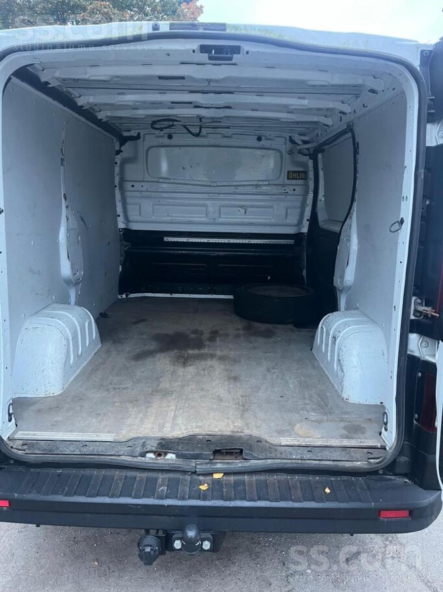 Balts Opel Vivaro 2016 Rīga, ar dzinēja tilpumu 1.60 L un nobraukumu 259 tūkst. km par 7750 €, foto 6 vietnē AUTOMOTO.COM.LV