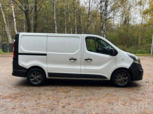 Balts Opel Vivaro 2016 Rīga, ar dzinēja tilpumu 1.60 L un nobraukumu 0 tūkst. km par 7999 €, foto 7 vietnē AUTOMOTO.COM.LV