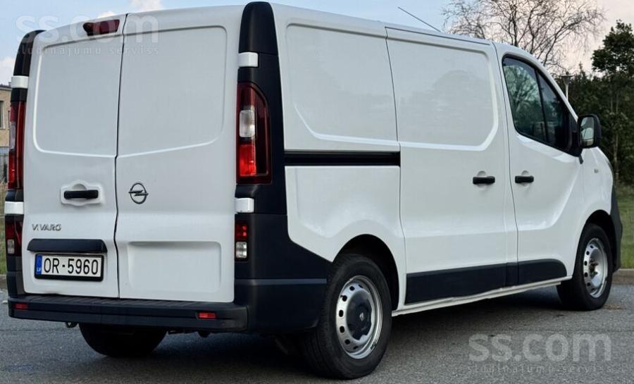 Balts Opel Vivaro 2016 Rīga, ar dzinēja tilpumu 1.60 L un nobraukumu 231 tūkst. km par 6500 €, foto 5 vietnē AUTOMOTO.COM.LV