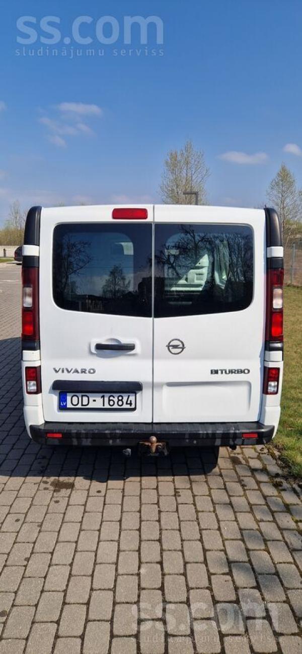 White Opel Vivaro 2017 in Riga, with an engine capacity of 1.60 L and mileage of 0 thousand km for 6700 €, photo 4 on AUTOMOTO.COM.LV