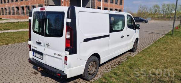 White Opel Vivaro 2017 in Riga, with an engine capacity of 1.60 L and mileage of 0 thousand km for 6700 €, photo 5 on AUTOMOTO.COM.LV