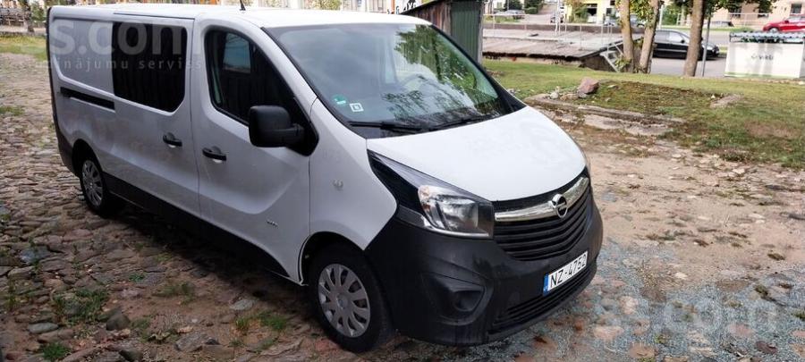 White Opel Vivaro 2017 in Cesis, with an engine capacity of 1.60 L and mileage of 0 thousand km for 11200 €, photo 2 on AUTOMOTO.COM.LV