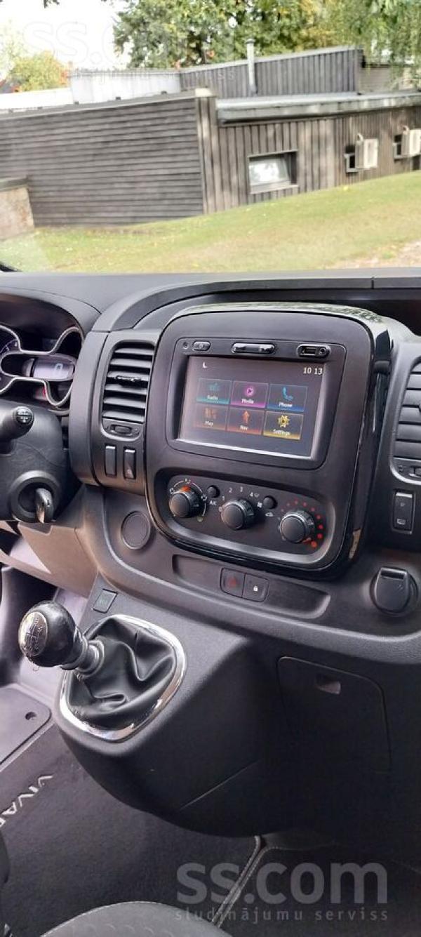 White Opel Vivaro 2017 in Cesis, with an engine capacity of 1.60 L and mileage of 0 thousand km for 11200 €, photo 9 on AUTOMOTO.COM.LV