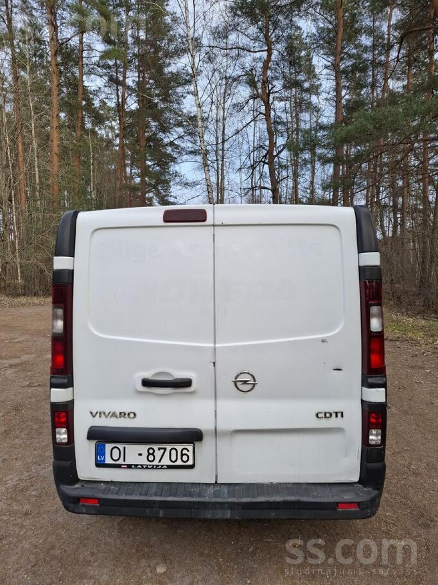White Opel Vivaro 2017 in Riga, with an engine capacity of 1.60 L and mileage of 434 thousand km for 6500 €, photo 5 on AUTOMOTO.COM.LV