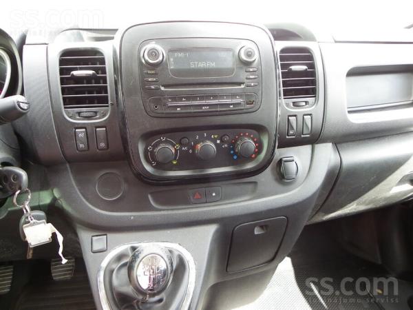 Balts Opel Vivaro 2017 Valka, ar dzinēja tilpumu 1.60 L un nobraukumu 167 tūkst. km par 8200 €, foto 10 vietnē AUTOMOTO.COM.LV