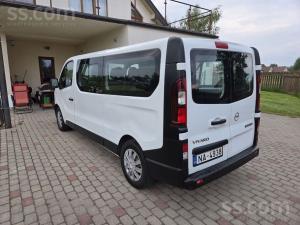 White Opel Vivaro 2018 in Riga, with an engine capacity of 1.60 L and mileage of 325 thousand km for 4300 €, photo 3 on AUTOMOTO.COM.LV