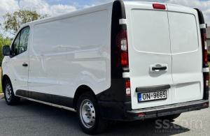 White Opel Vivaro 2018 in Riga, with an engine capacity of 1.60 L and mileage of 203 thousand km for 7850 €, photo 4 on AUTOMOTO.COM.LV