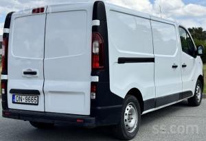 White Opel Vivaro 2018 in Riga, with an engine capacity of 1.60 L and mileage of 203 thousand km for 7850 €, photo 5 on AUTOMOTO.COM.LV