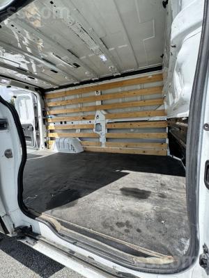 White Opel Vivaro 2018 in Riga, with an engine capacity of 1.60 L and mileage of 203 thousand km for 7850 €, photo 11 on AUTOMOTO.COM.LV