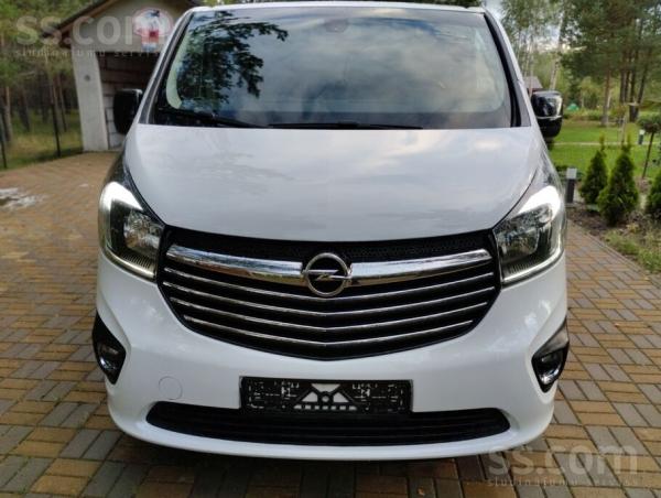 Balts Opel Vivaro 2018 Daugavpils, ar dzinēja tilpumu 1.60 L un nobraukumu 217 tūkst. km par 15000 €, foto 4 vietnē AUTOMOTO.COM.LV