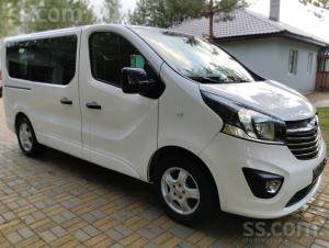 White Opel Vivaro 2018 in Daugavpils, with an engine capacity of 1.60 L and mileage of 217 thousand km for 15000 €, photo 5 on AUTOMOTO.COM.LV