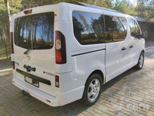 White Opel Vivaro 2018 in Daugavpils, with an engine capacity of 1.60 L and mileage of 218 thousand km for 14800 €, photo 6 on AUTOMOTO.COM.LV