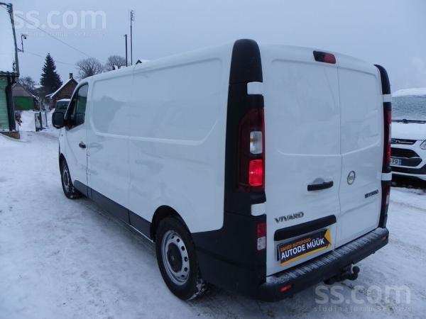 Balts Opel Vivaro 2019 Valka, ar dzinēja tilpumu 1.60 L un nobraukumu 235 tūkst. km par 10600 €, foto 7 vietnē AUTOMOTO.COM.LV