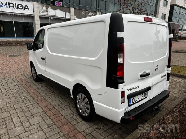 Белый Опель Виваро 2019 в Рига, объемом двигателя 1.60 л и пробегом 228 тыс. км за 7650 €, фото 4 на AUTOMOTO.COM.LV