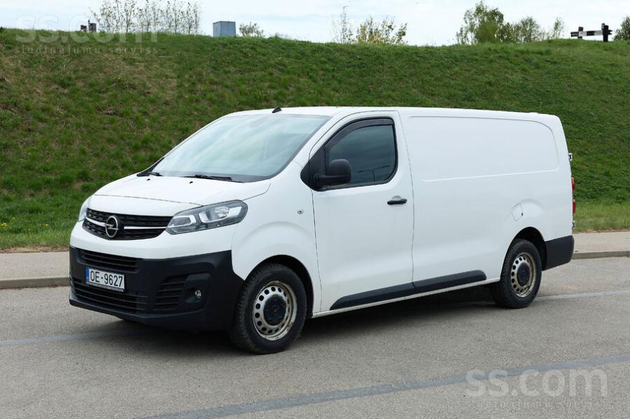 White Opel Vivaro 2020 in Daugavpils, with an engine capacity of 2.00 L and mileage of 234 thousand km for 11400 €, photo 4 on AUTOMOTO.COM.LV