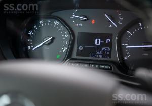Balts Opel Vivaro 2020 Cēsis, ar dzinēja tilpumu 2.00 L un nobraukumu 132 tūkst. km par 17700 €, foto 28 vietnē AUTOMOTO.COM.LV