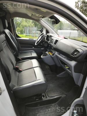 Balts Opel Vivaro 2020 Tukums, ar dzinēja tilpumu 1.50 L un nobraukumu 191 tūkst. km par 14250 €, foto 3 vietnē AUTOMOTO.COM.LV