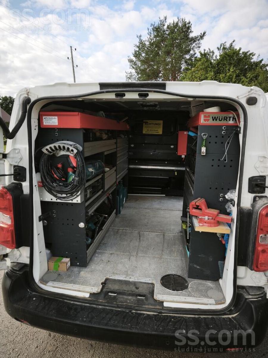 Balts Opel Vivaro 2020 Tukums, ar dzinēja tilpumu 1.50 L un nobraukumu 191 tūkst. km par 14250 €, foto 4 vietnē AUTOMOTO.COM.LV