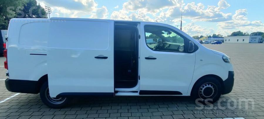 White Opel Vivaro 2020 in Riga, with an engine capacity of 2.00 L and mileage of 107 thousand km for 11300 €, photo 4 on AUTOMOTO.COM.LV
