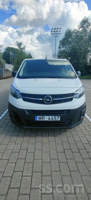 White Opel Vivaro 2020 in Riga, with an engine capacity of 2.00 L and mileage of 107 thousand km for 11300 €, photo 5 on AUTOMOTO.COM.LV