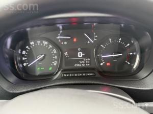 Balts Opel Vivaro 2021 Rēzekne, ar dzinēja tilpumu 1.50 L un nobraukumu 297 tūkst. km par 11300 €, foto 12 vietnē AUTOMOTO.COM.LV