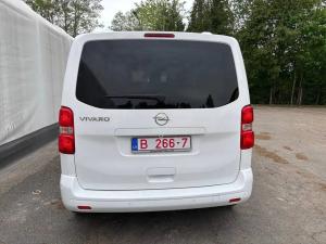 Balts Opel Vivaro 2022 Ogre, ar dzinēja tilpumu 2.00 L un nobraukumu 132 tūkst. km par 15900 €, foto 7 vietnē AUTOMOTO.COM.LV