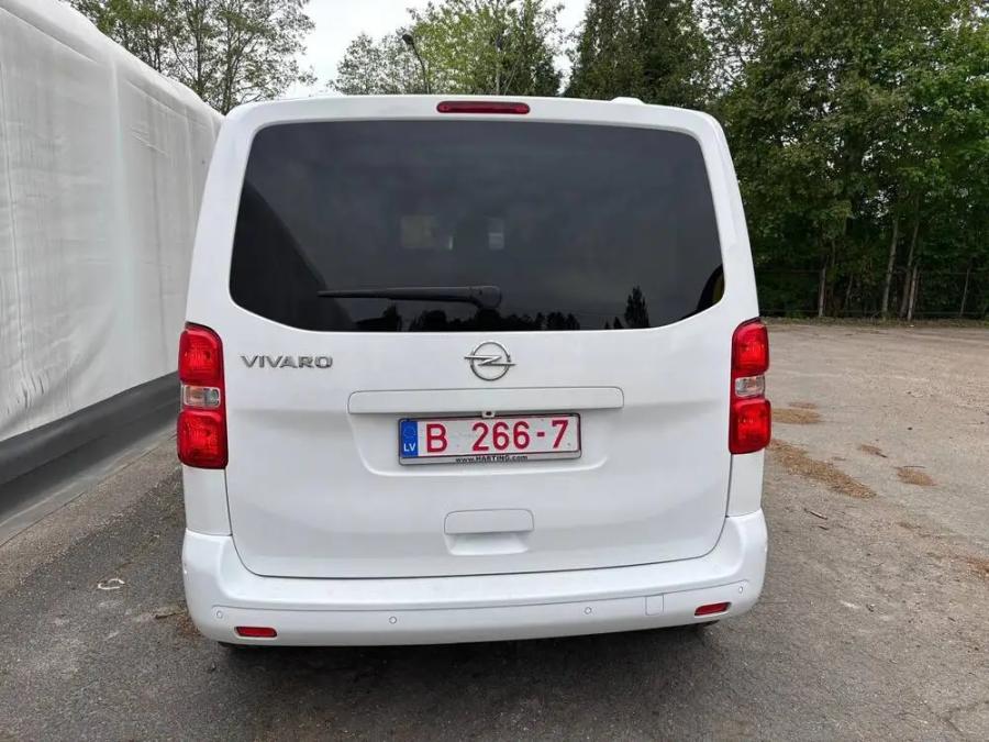 Balts Opel Vivaro 2022 Ogre, ar dzinēja tilpumu 2.00 L un nobraukumu 132 tūkst. km par 15900 €, foto 7 vietnē AUTOMOTO.COM.LV