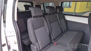 White Opel Vivaro 2022 in Bauska, with an engine capacity of 1.50 L and mileage of 0 thousand km for 16990 €, photo 7 on AUTOMOTO.COM.LV